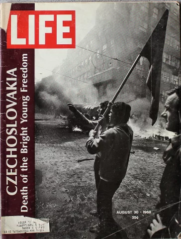 LIFE | August 30, 1968 at Wolfgang's