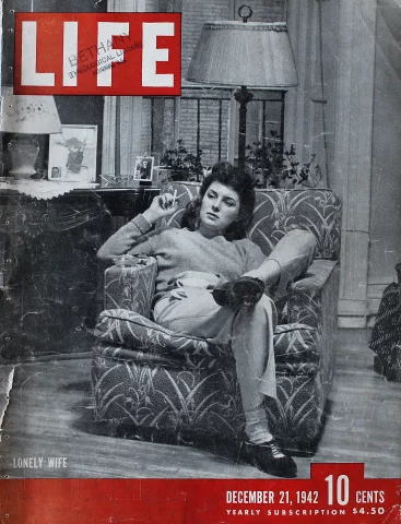 LIFE | December 21, 1942 at Wolfgang's