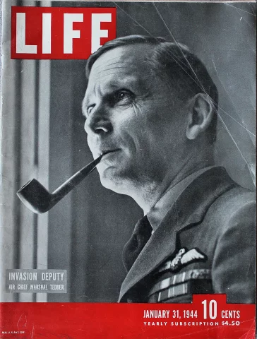 LIFE | January 31, 1944 at Wolfgang's