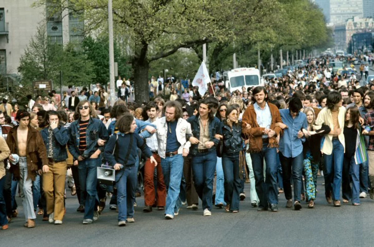Protestors Vintage Concert Photo Fine Art Print from Berkeley, 1970 at ...