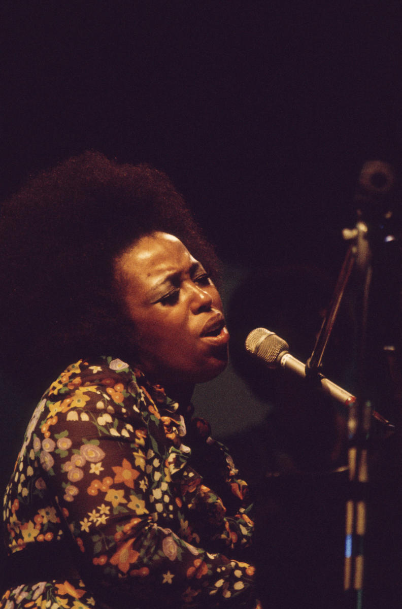 Roberta Flack Vintage Concert Photo Fine Art Print at Wolfgang's
