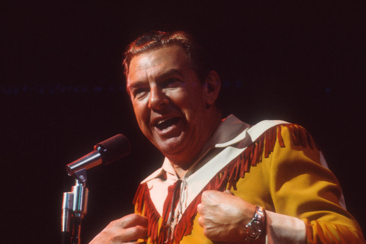 Buffalo Bob Smith Vintage Concert Photo Fine Art Print at Wolfgang's