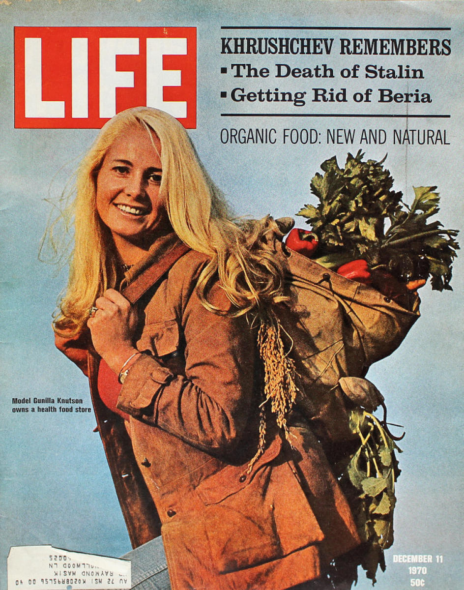 LIFE | December 11, 1970 at Wolfgang's