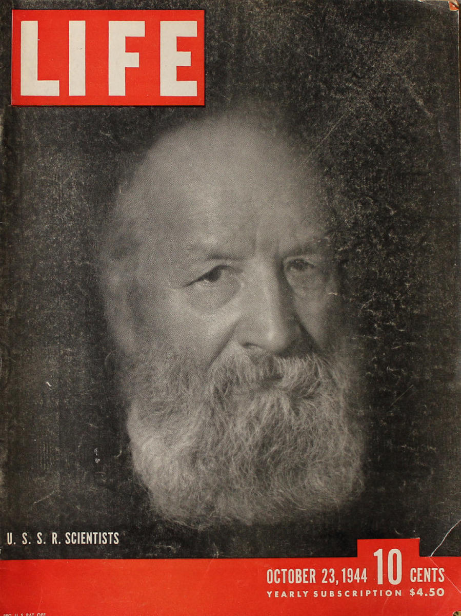 LIFE | October 23, 1944 at Wolfgang's