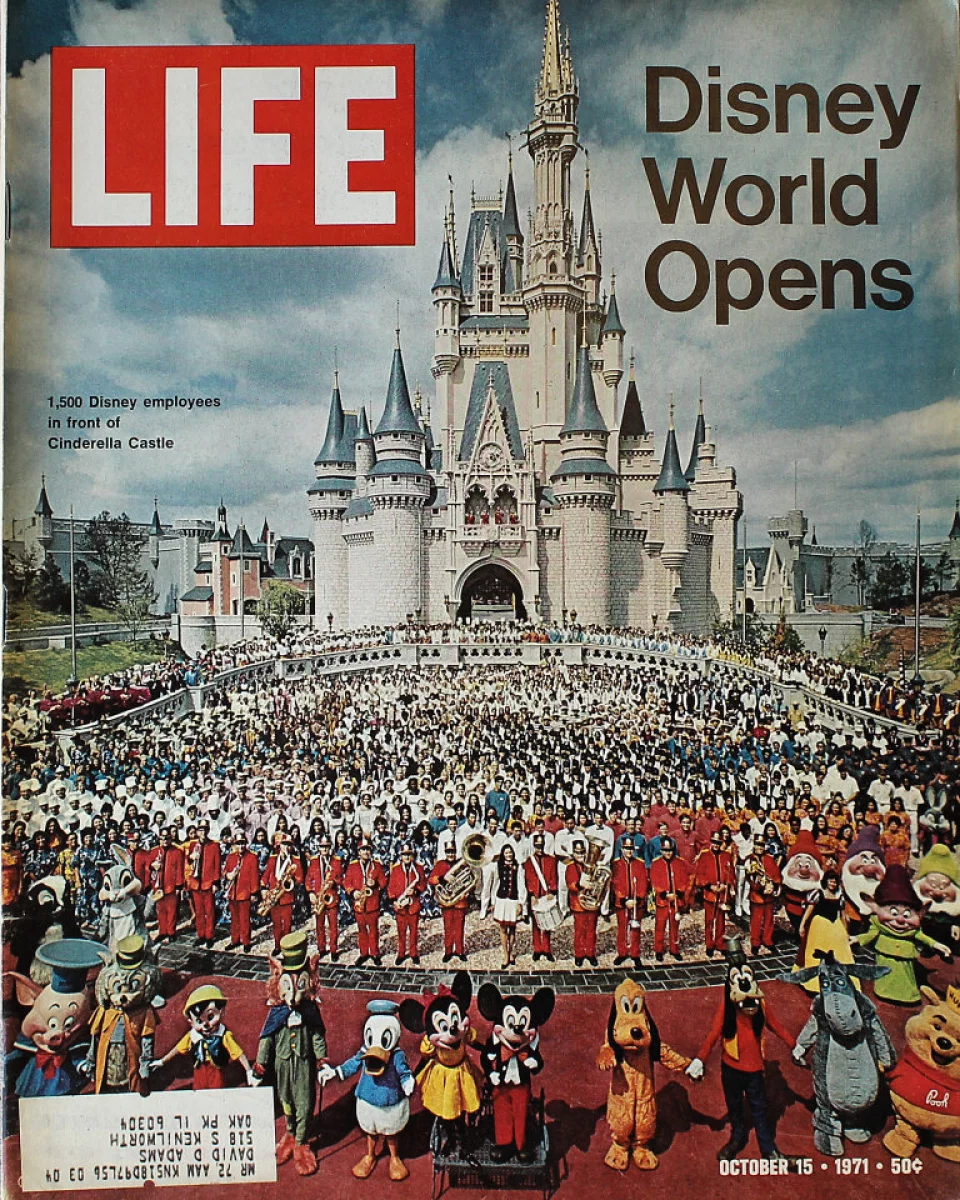 LIFE | October 15, 1971 at Wolfgang's