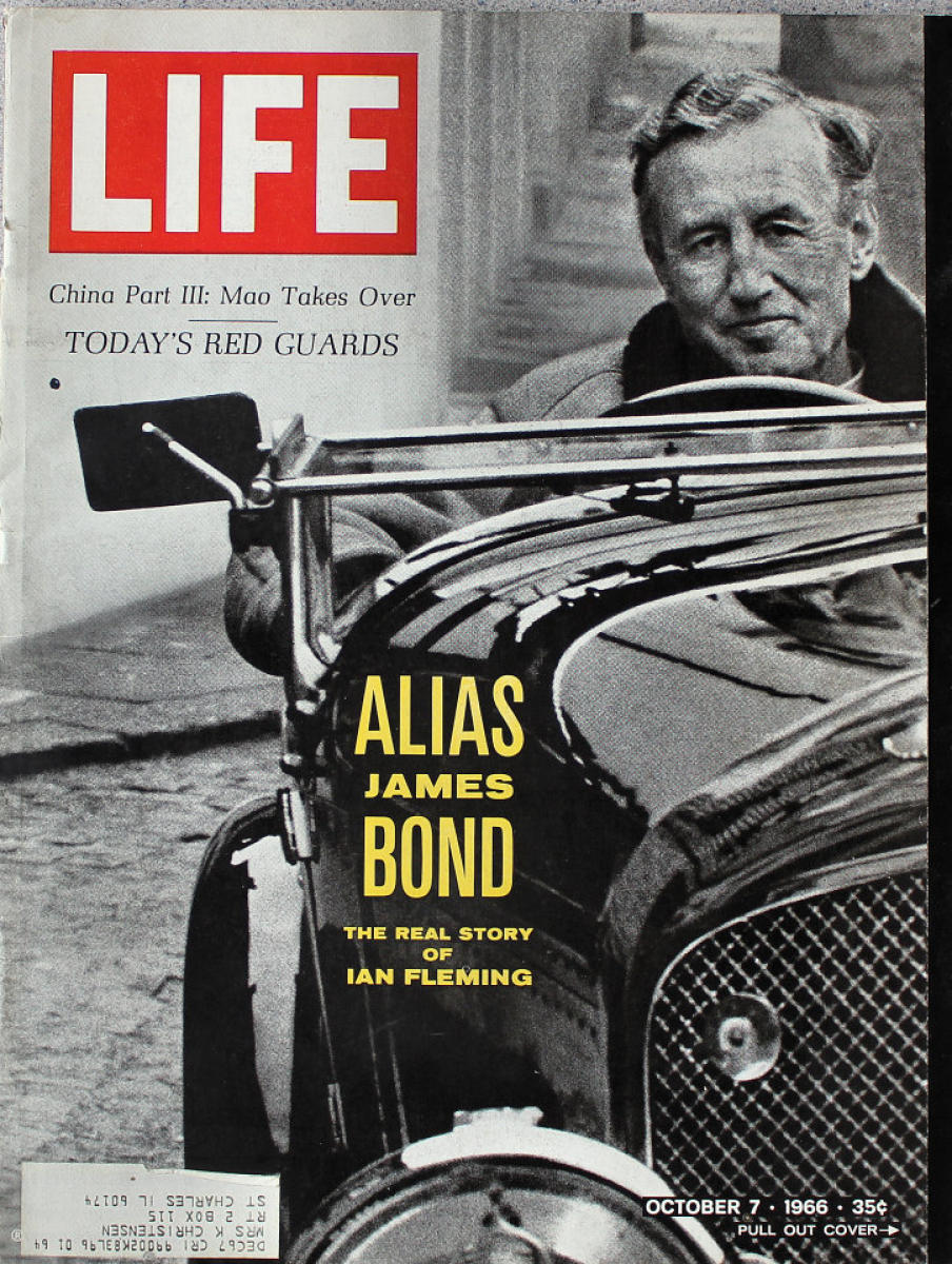 LIFE | October 7, 1966 at Wolfgang's