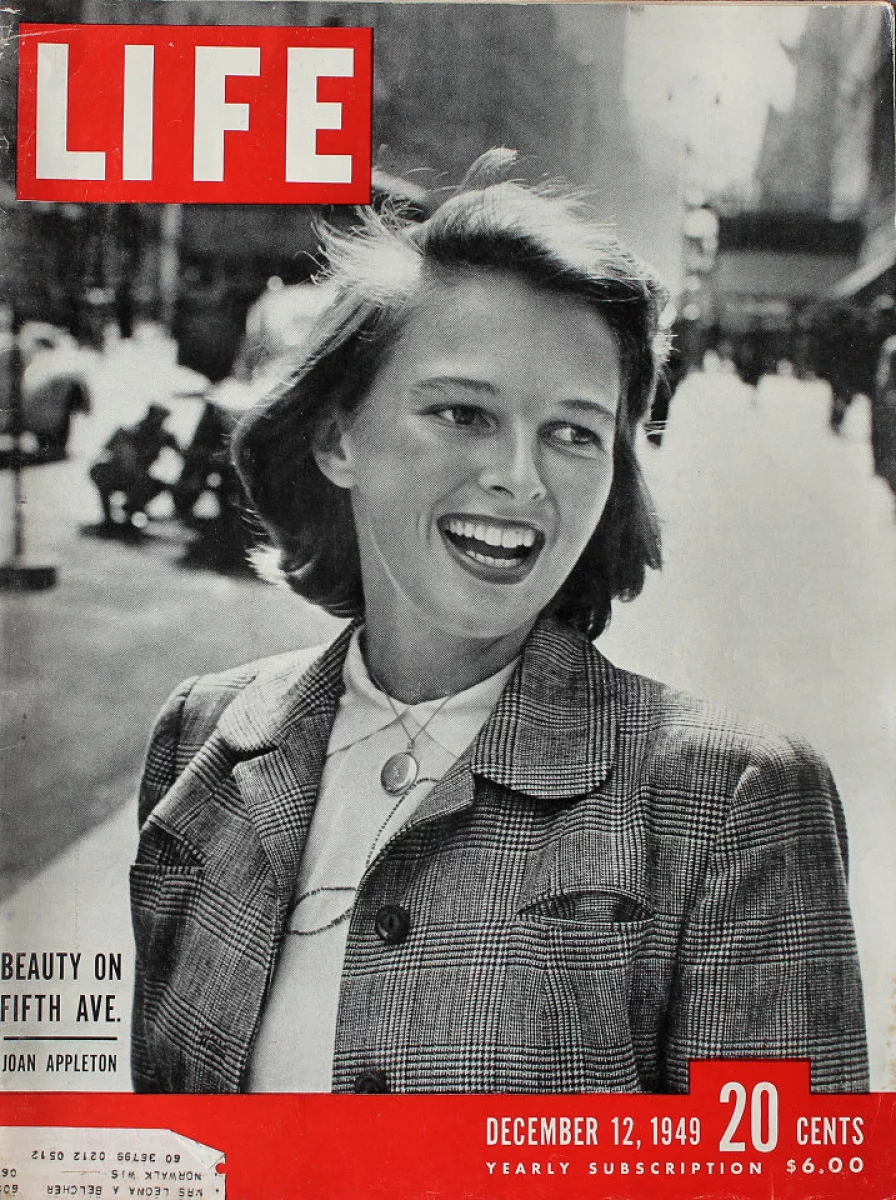 LIFE | December 12, 1949 at Wolfgang's