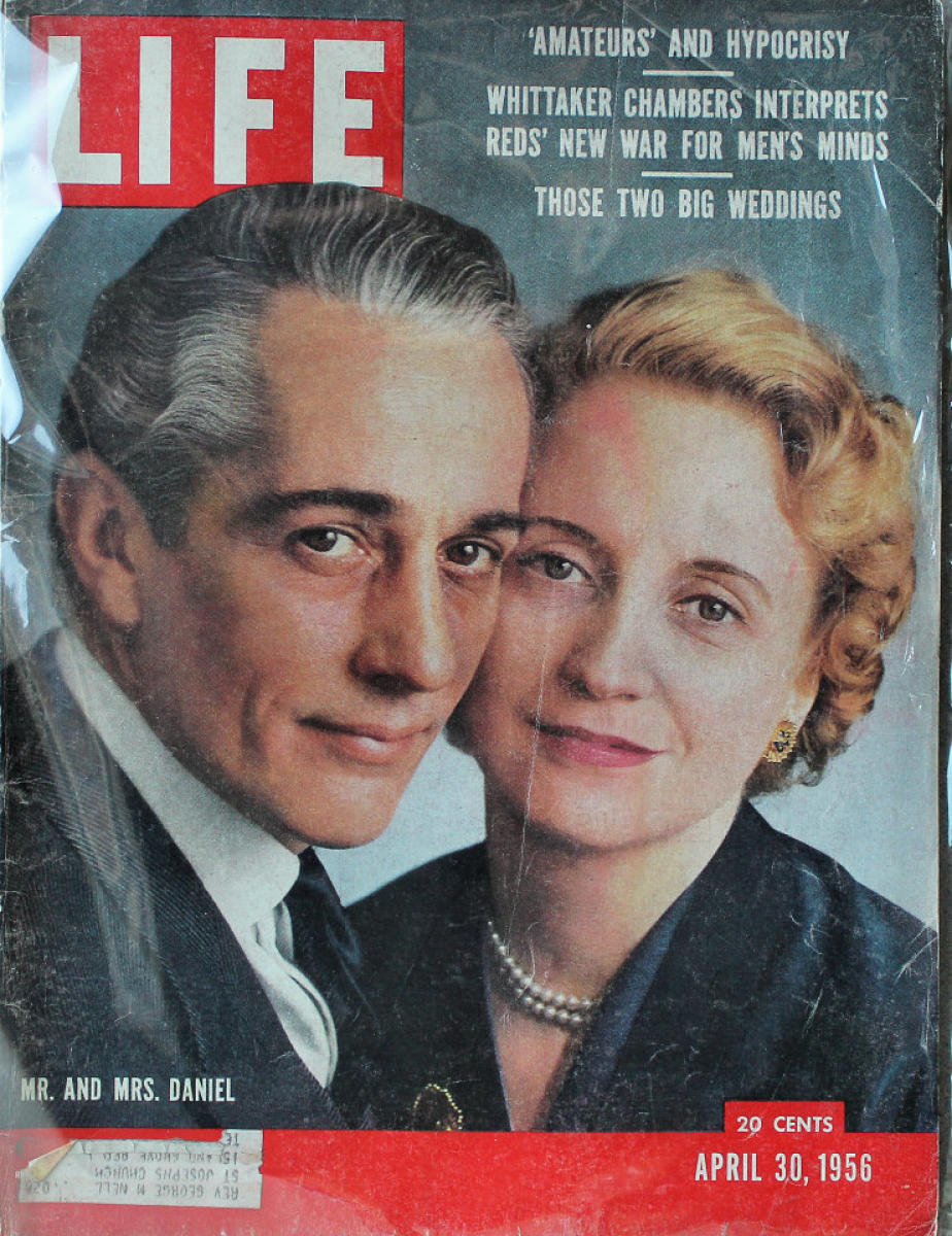 LIFE | April 30, 1956 at Wolfgang's