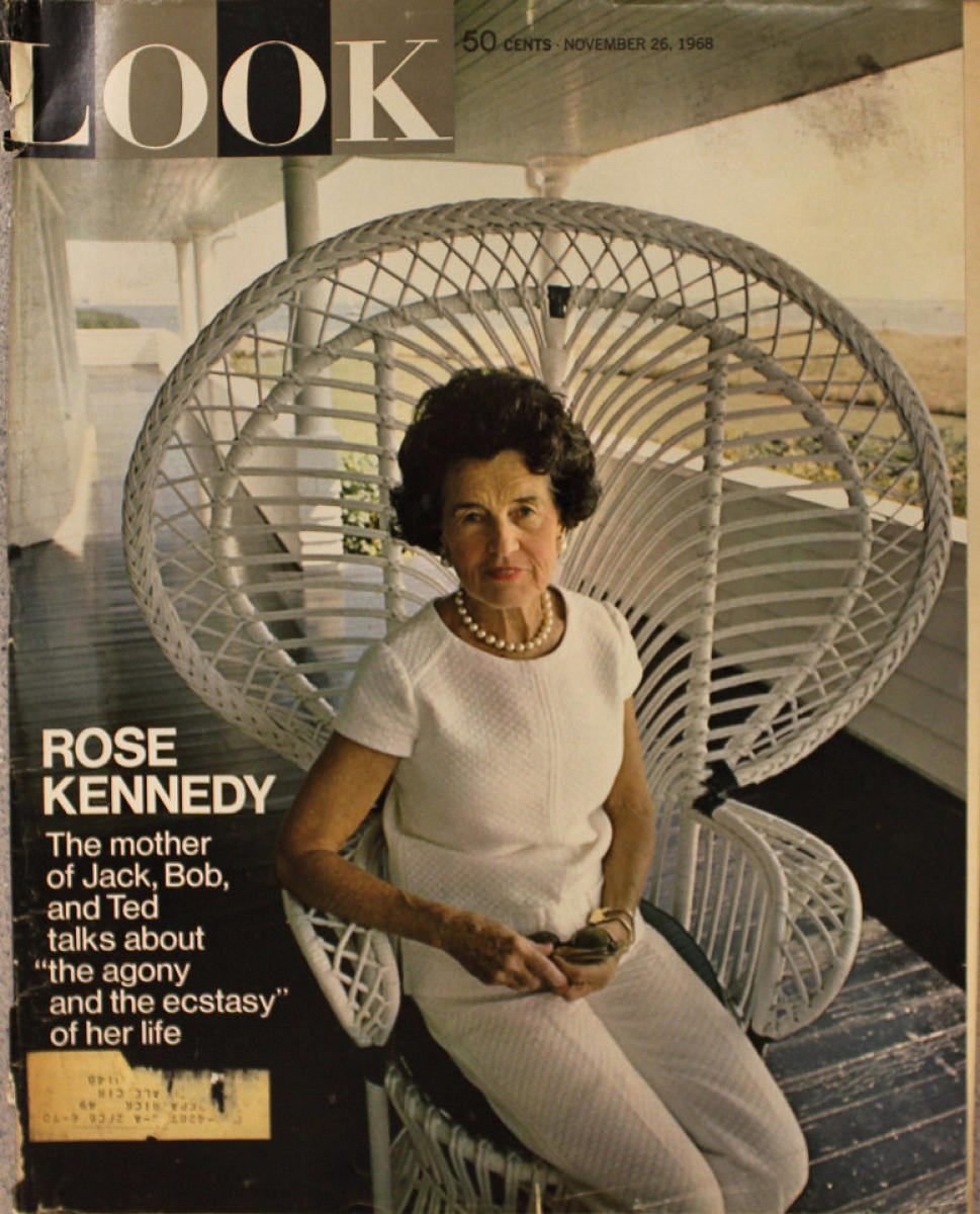 LOOK | November 26, 1968 at Wolfgang's