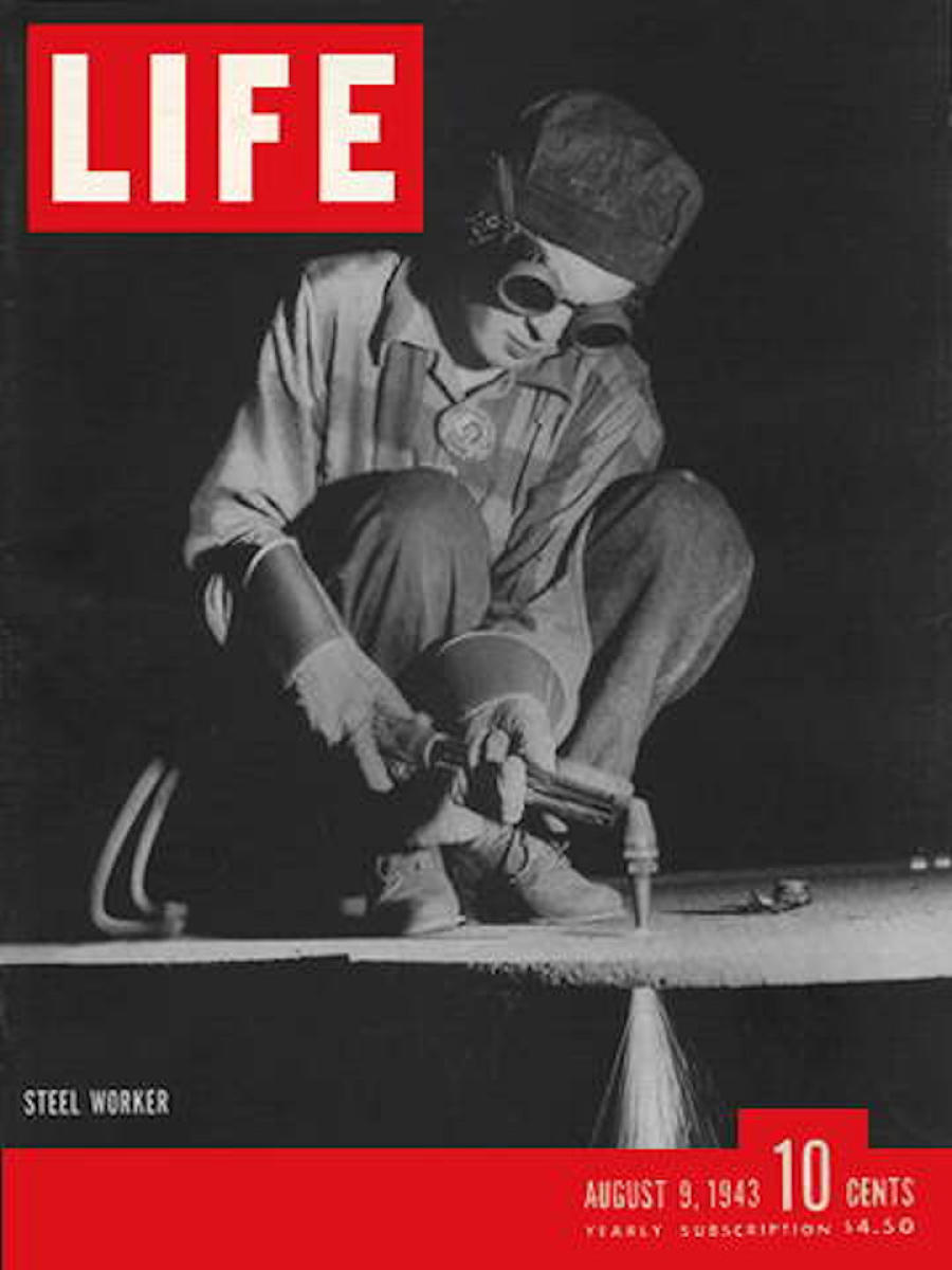 LIFE | August 9, 1943 at Wolfgang's