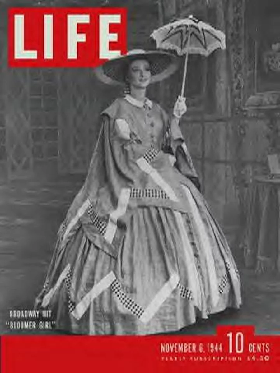 LIFE | November 6, 1944 at Wolfgang's