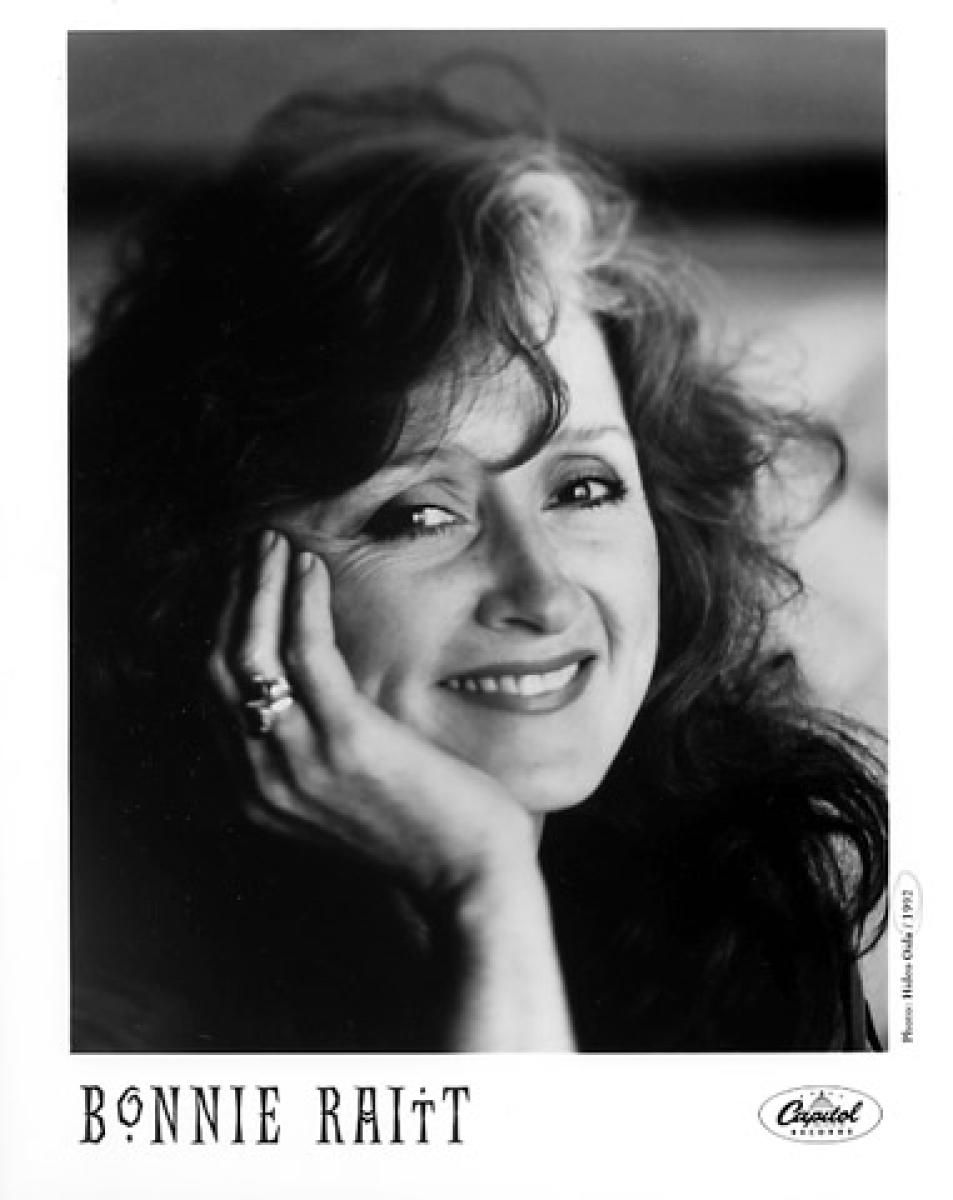 Bonnie Raitt Vintage Concert Photo Promo Print, 1992 at Wolfgang's