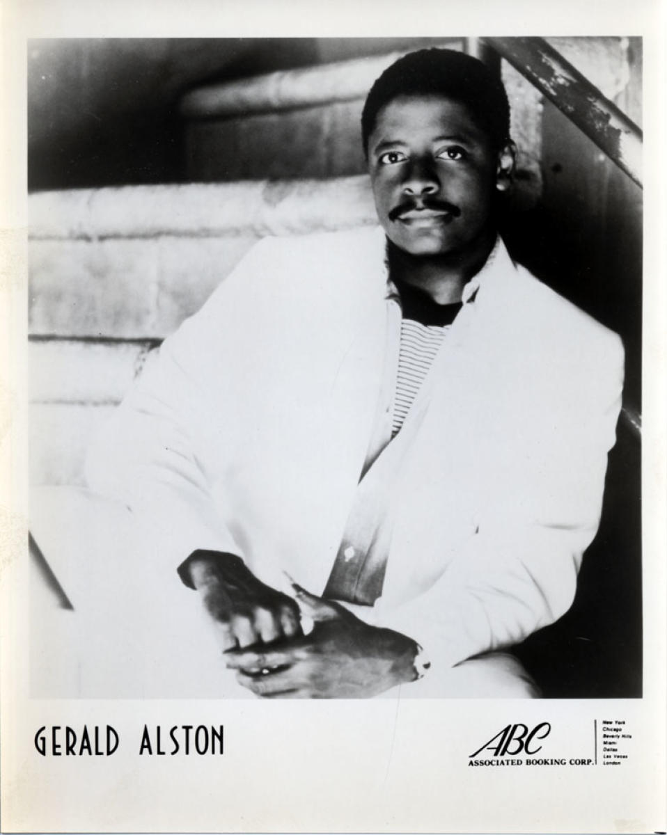 Gerald Alston Vintage Concert Photo Promo Print at Wolfgang's